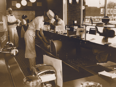 Vintage Waffle House, History and Locations - DeKalb History Center